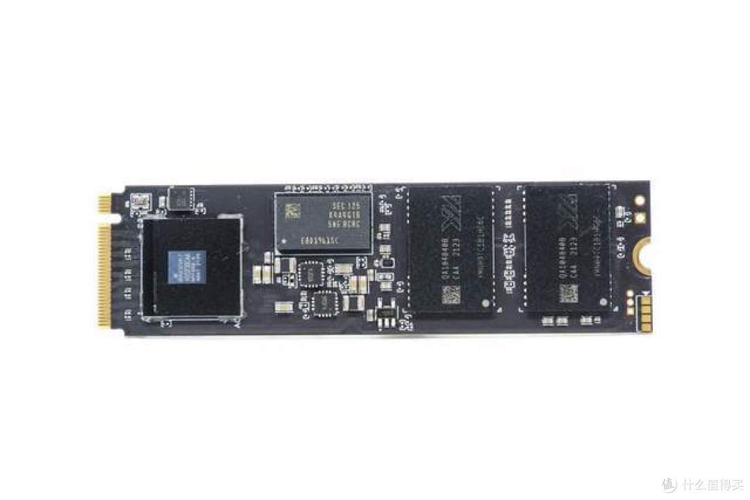 致态TiPro7000 PCIe 4.0固态硬盘，2TB可选，速度高达7400MB/s_固态硬盘_什么值得买