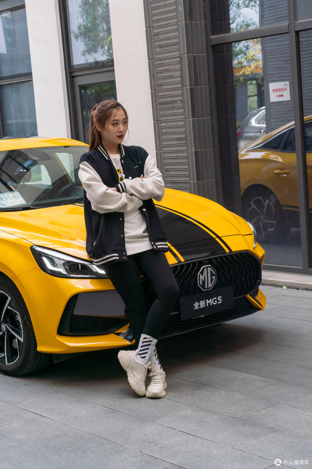 青春，就是要给你点颜色看看-名爵MG5试驾_汽车整车_什么值得买
