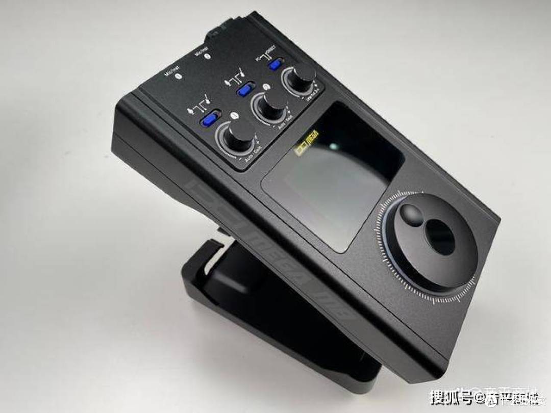 IXI mega M8 plus声卡怎么样？M8声卡使用教程_声卡_什么值得买