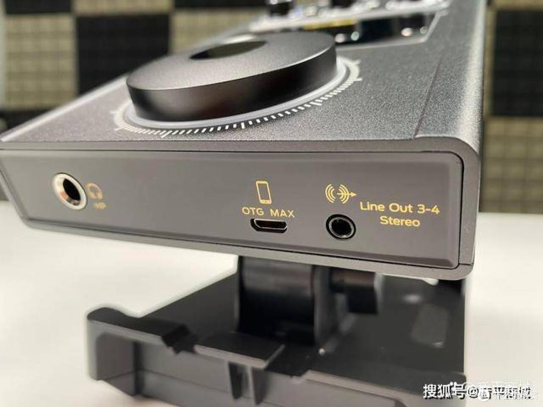 IXI mega M8 plus声卡怎么样？M8声卡使用教程_声卡_什么值得买