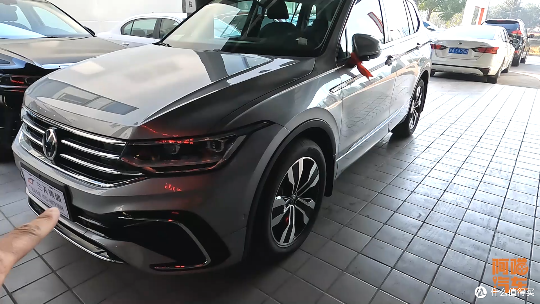 新手的第一台车要如何选择？老司机给你几点建议，买车不纠结_汽车整车_什么值得买
