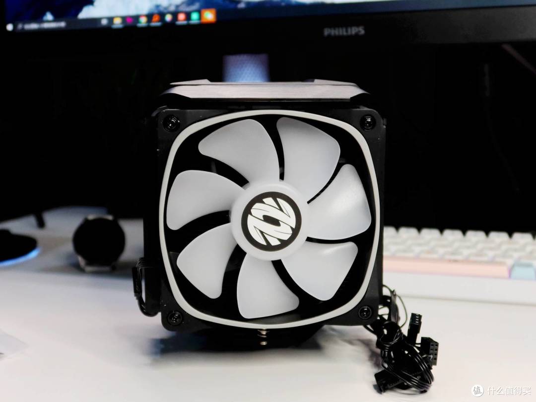 不只是好看：ZEROZONE泽洛 幻瞳 CPU风冷散热器使用评测_散热器_什么值得买