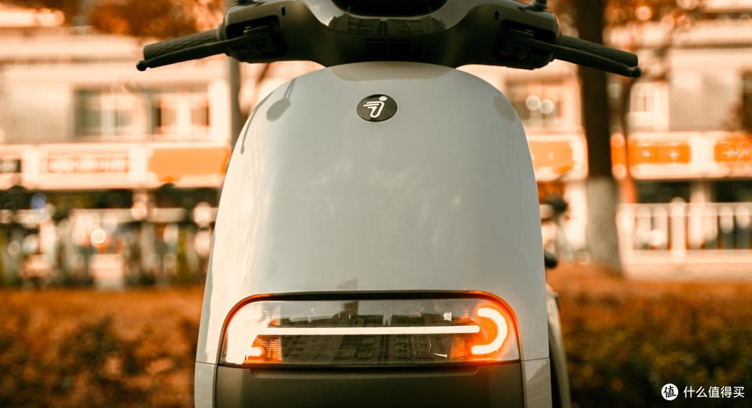 近2.1W电动车，体验如何？九号E200P MK2测评_电动车_什么值得买