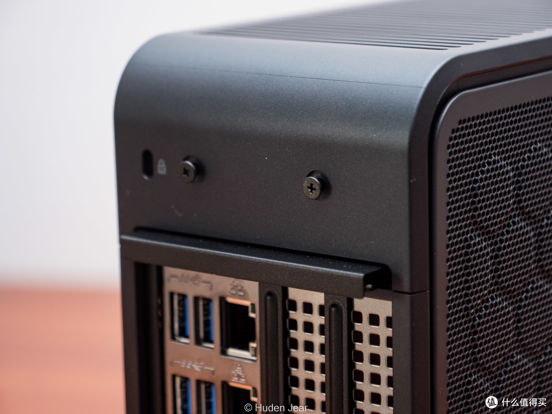 3000抄底的intel尾货NUC9套件？DIY itx党的高性价比福音！__什么值得买