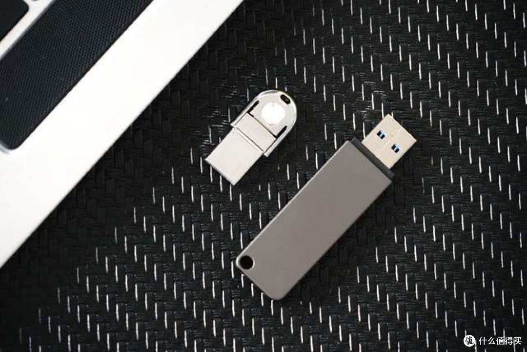 aigo U358评测：传输速率提升十倍，双接口设计颠覆传统刻板印象_U盘_什么值得买