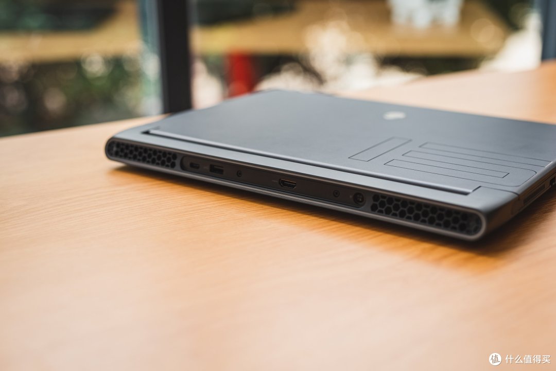 男人的快乐永远这么简单：Alienware m15 R7_笔记本电脑_什么值得买