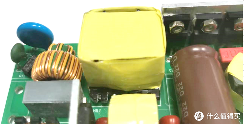 鸿光盛业推出180W PFC+LLC电源解决方案_数码配件_什么值得买