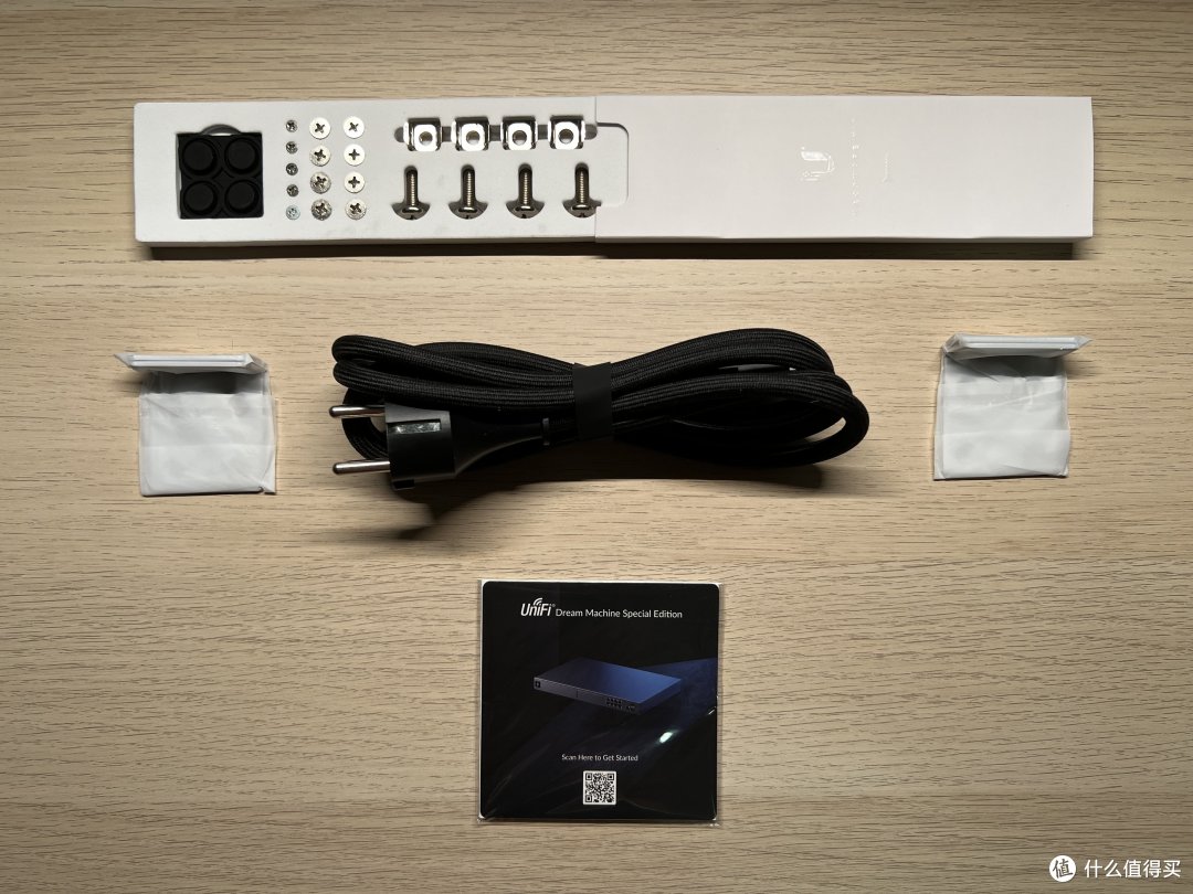 UBNT UDM-SE 开箱和使用_网络设备_什么值得买