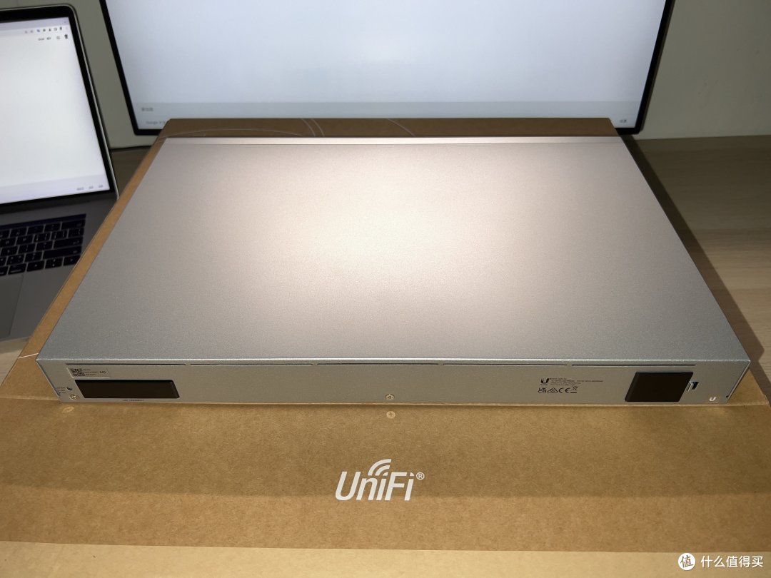 UBNT UDM-SE 开箱和使用_网络设备_什么值得买
