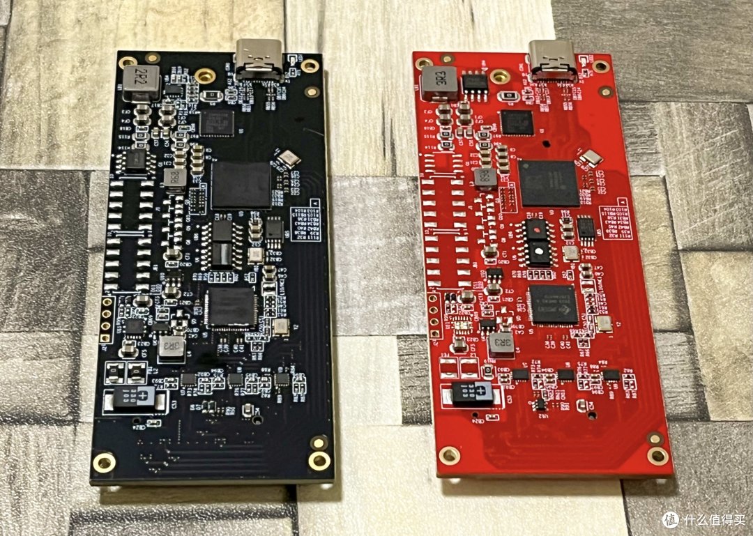 Intel JHL7440 + JMS583 PCB板子之争？且看“黑板”和“红板”用三星PM9A1 512GB读写性能到底有没有差距呢 ...