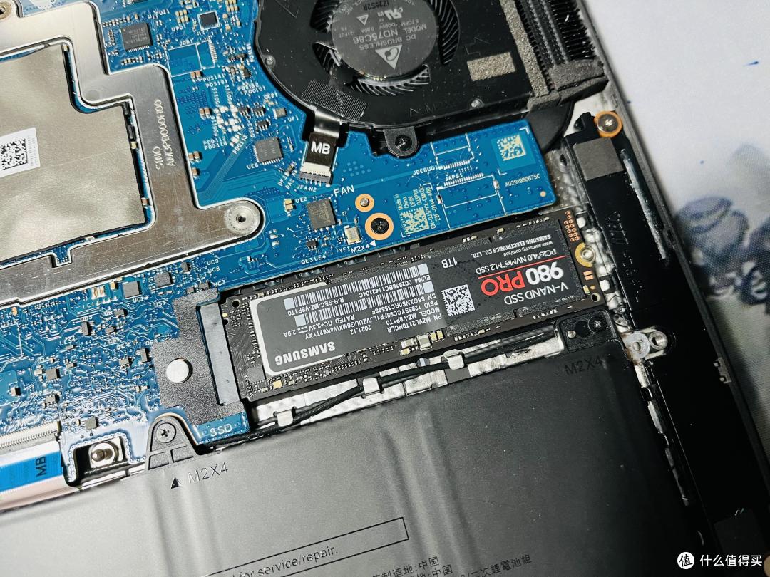 外星人X14更换三星980Pro 1TB!_固态硬盘_什么值得买