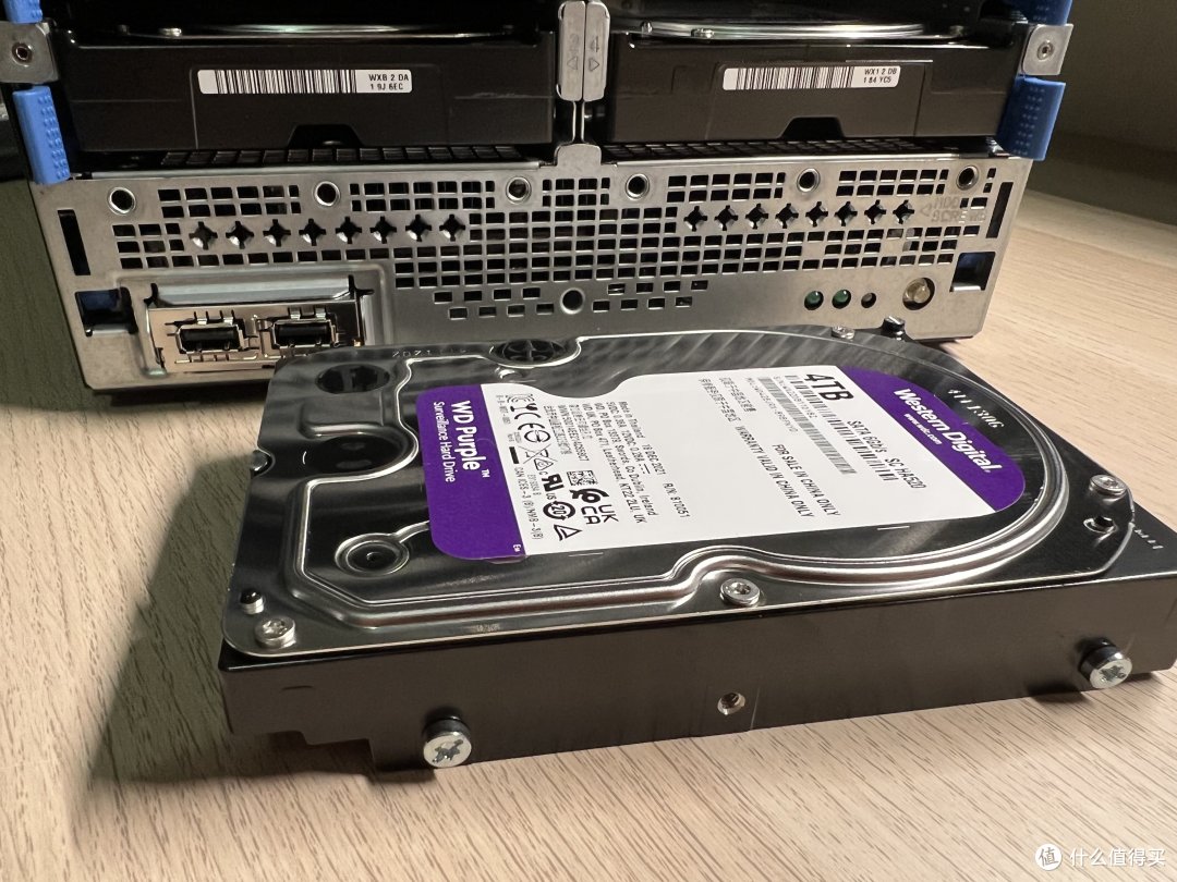 HPE Gen10 Plus 开箱和使用_NAS存储_什么值得买