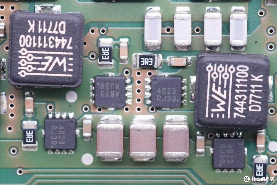 拆解报告：BMW宝马5系前装无线充电器WCH-184_车载充电器_什么值得买