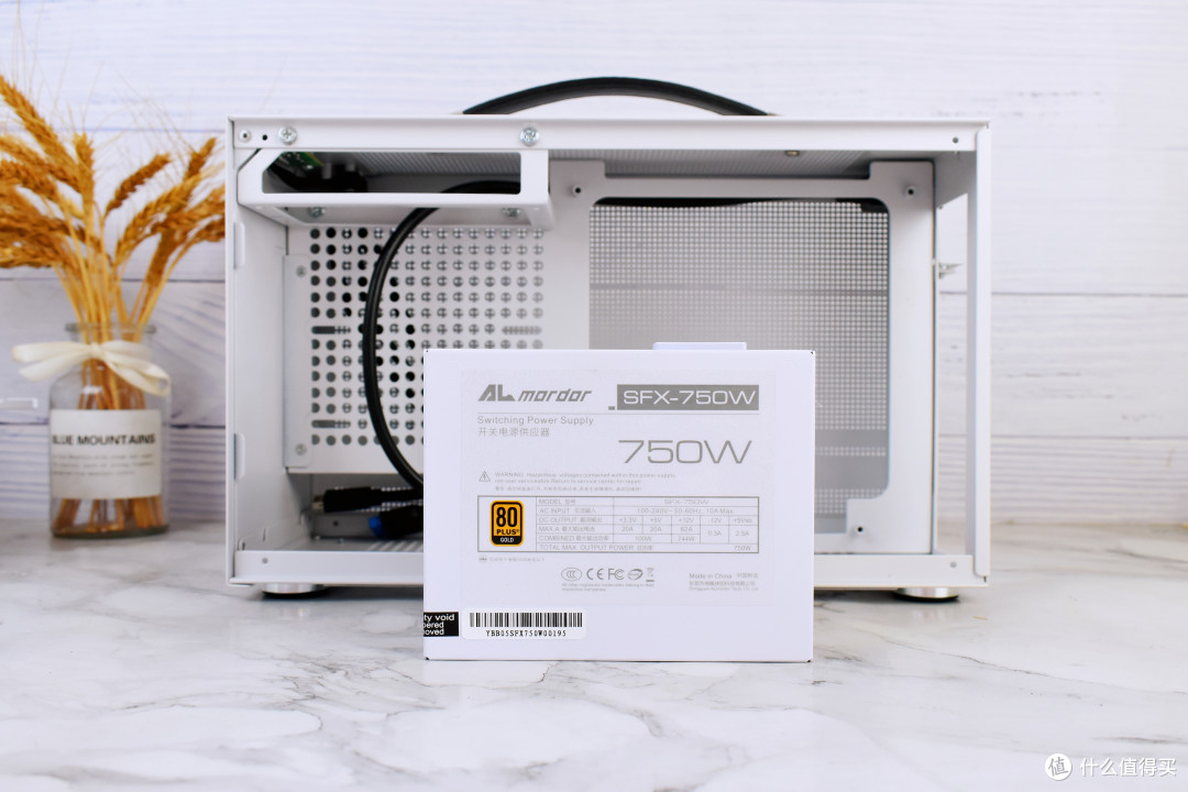 想要一台小钢炮？何不看看我的机电推荐：A4结构ITX机箱+全模组SFX电源装机实测_显卡_什么值得买