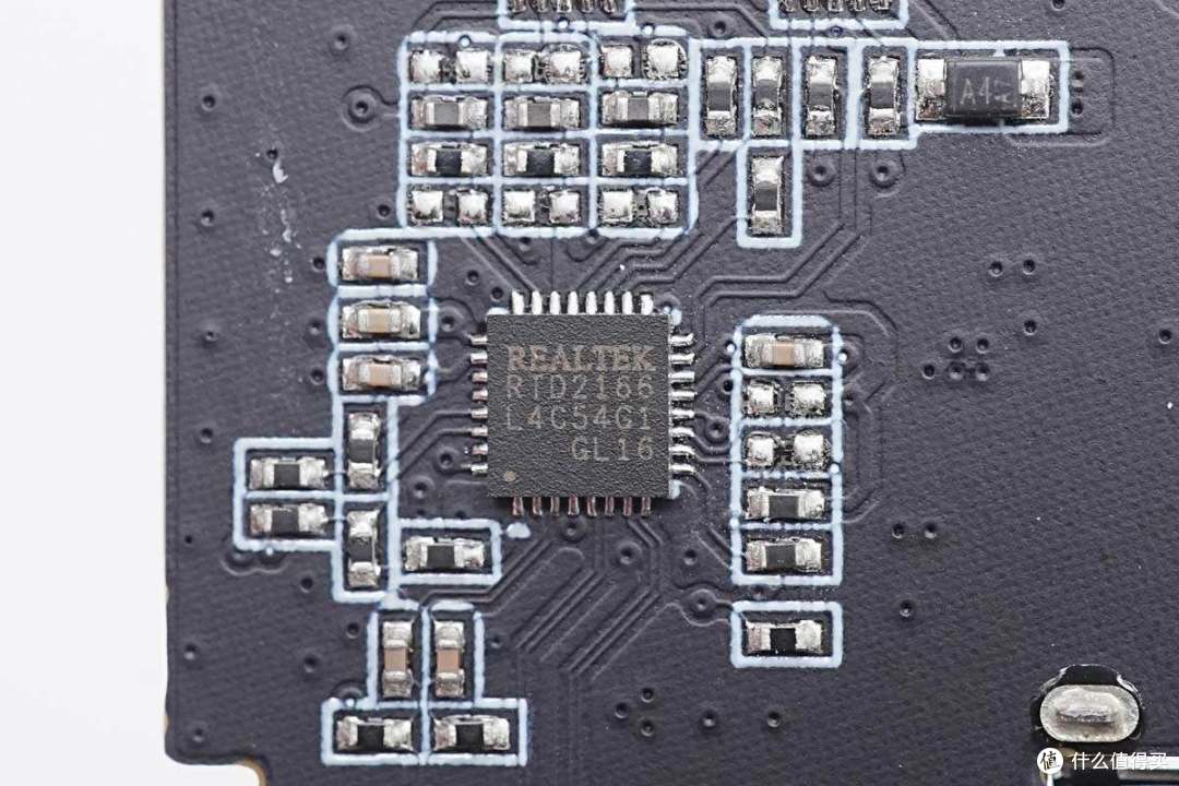 拆解报告：联想thinkplus四合一便携扩展器_数码配件_什么值得买