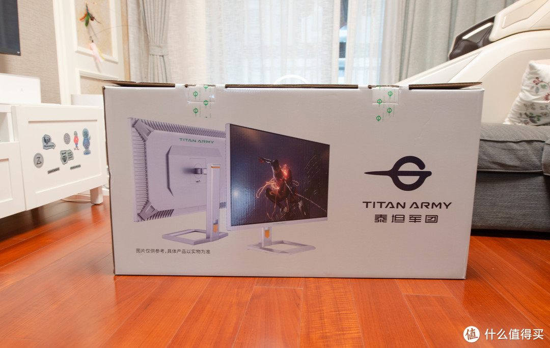 如何选择专业显示器？实测32英寸4K高端专业MiniLED显示器_显示器_什么值得买