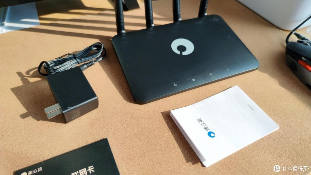 不拉网线的平替宽带？月畅享3000GB，4G路由器蒲公英X4C开箱_路由器_什么值得买