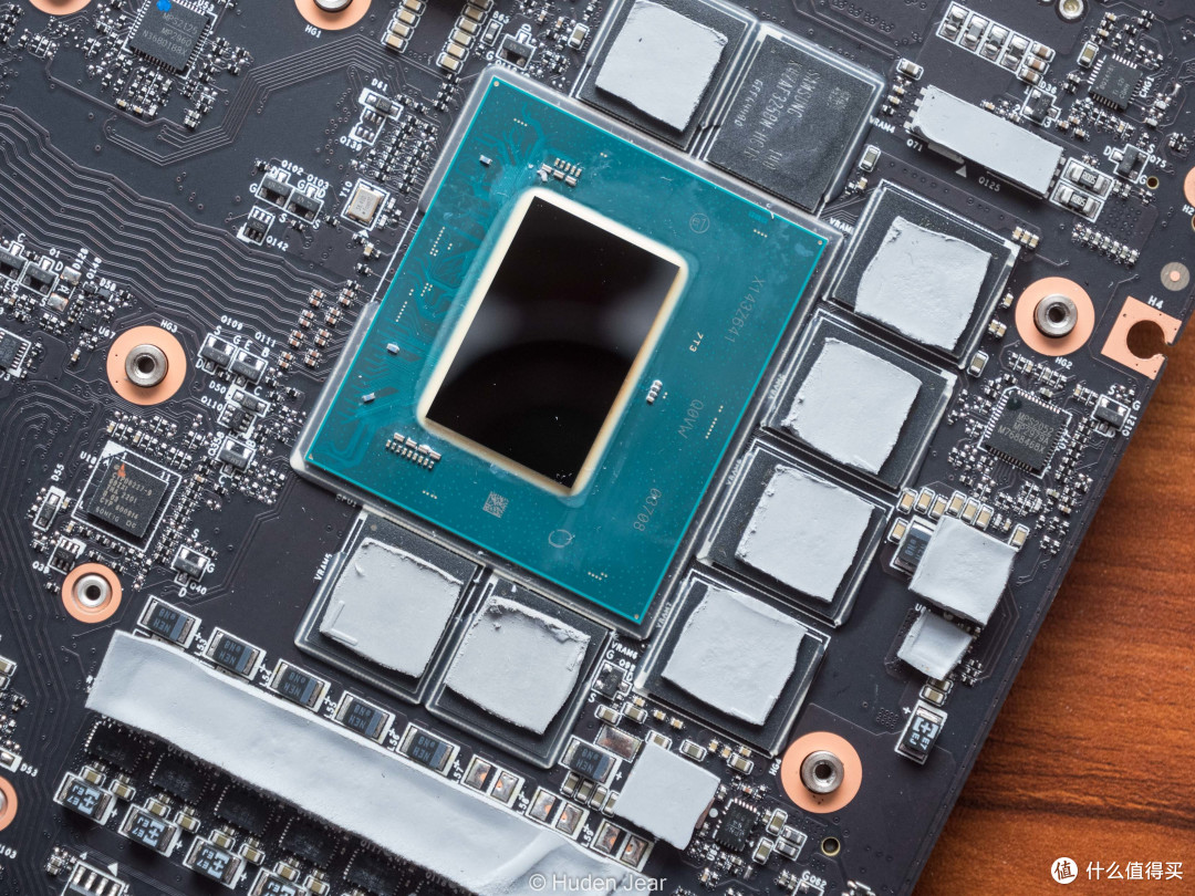 intel A770M首秀！NUC12 蝰蛇峡谷拆解测评_台式机_什么值得买