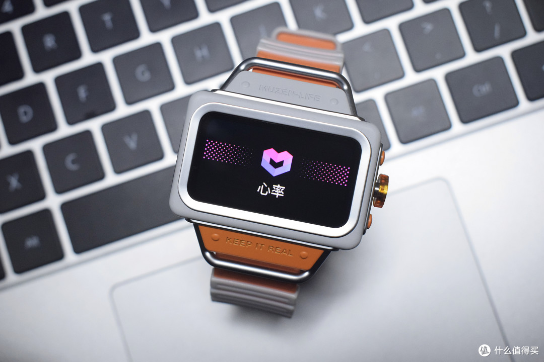 彰显自我，表达个性！猫王灵感 MC WATCH轻智能老爹表体验 _男表_什么值得买