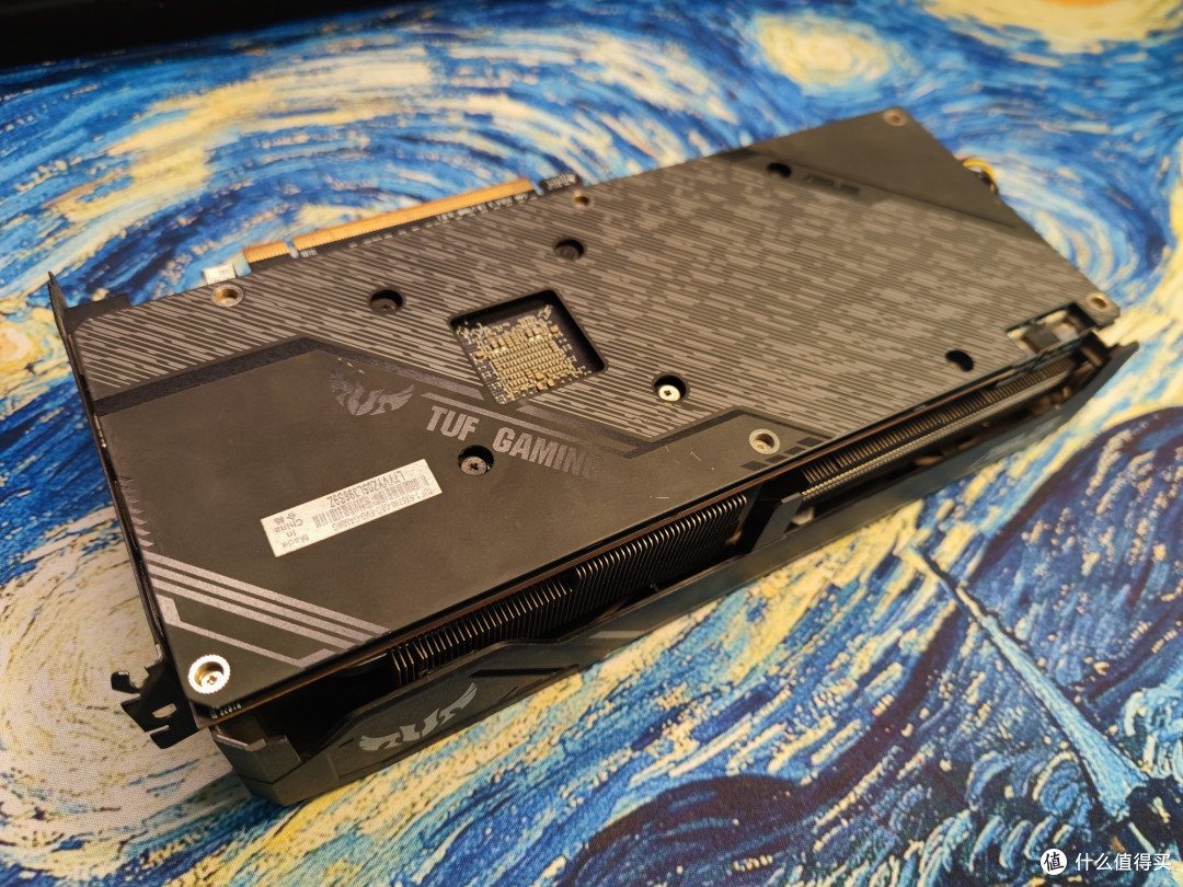 战损成色TUF华硕RX5700矿渣显卡验票：3风扇5热管拆解大宝剑实测_显卡散热器_什么值得买
