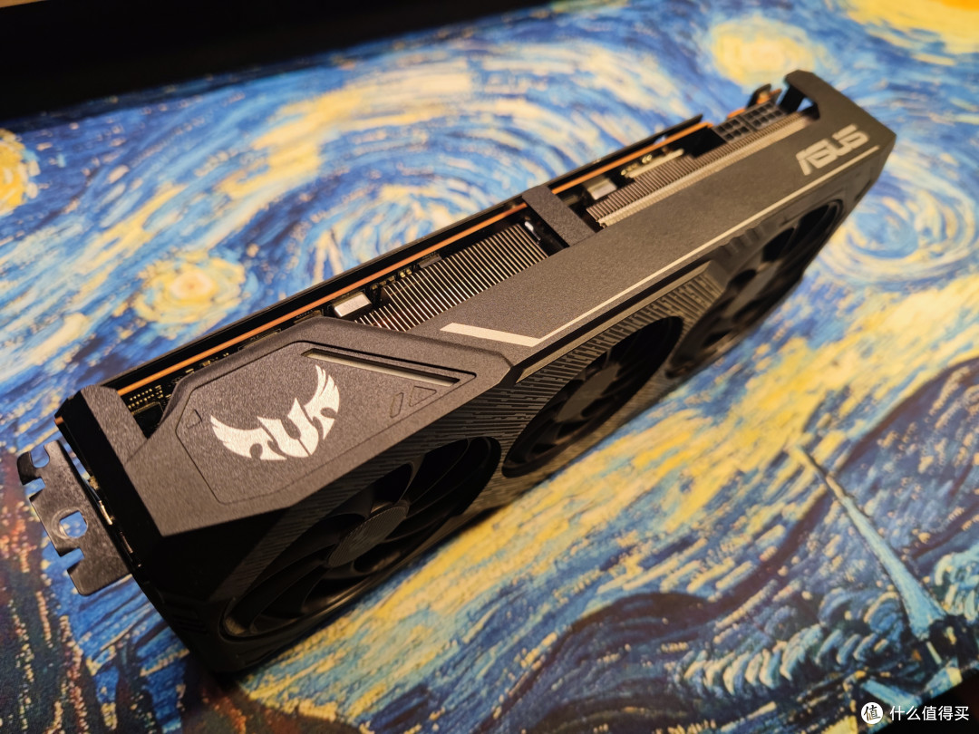 战损成色TUF华硕RX5700矿渣显卡验票：3风扇5热管拆解大宝剑实测_显卡散热器_什么值得买