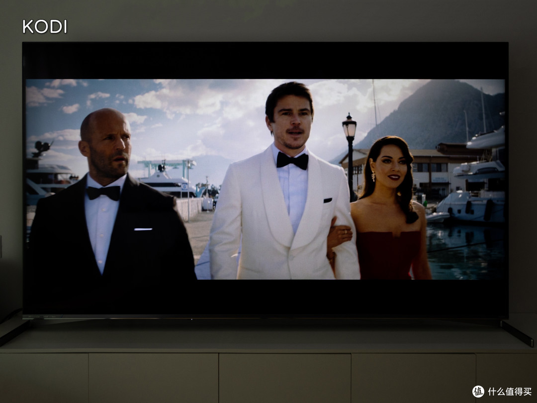 高配MiniLED电视，还要蓝光播放器吗？海信电视E8H为例，高阶影音客厅搭建分享_家电安装_什么值得买