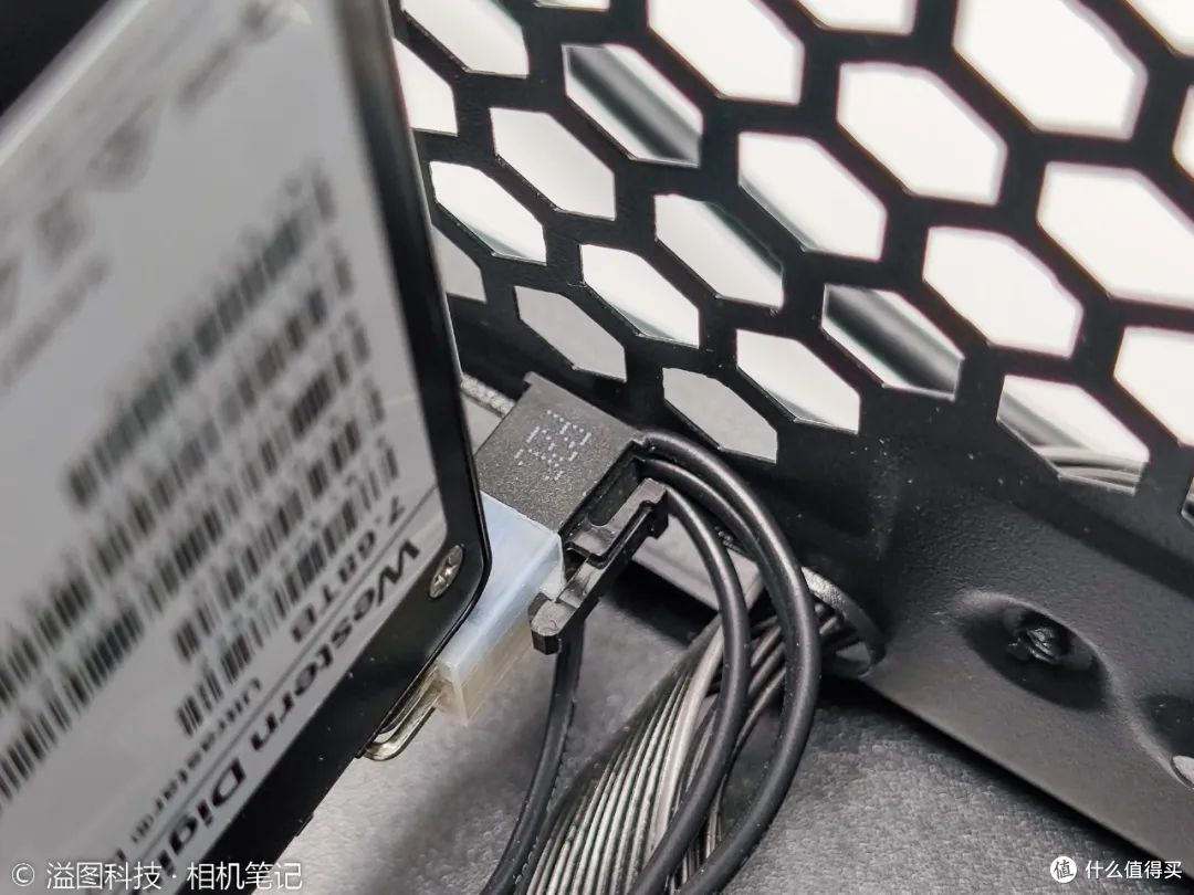 我用3块企业级SSD，装了一台万兆全闪存NAS！_NAS存储_什么值得买