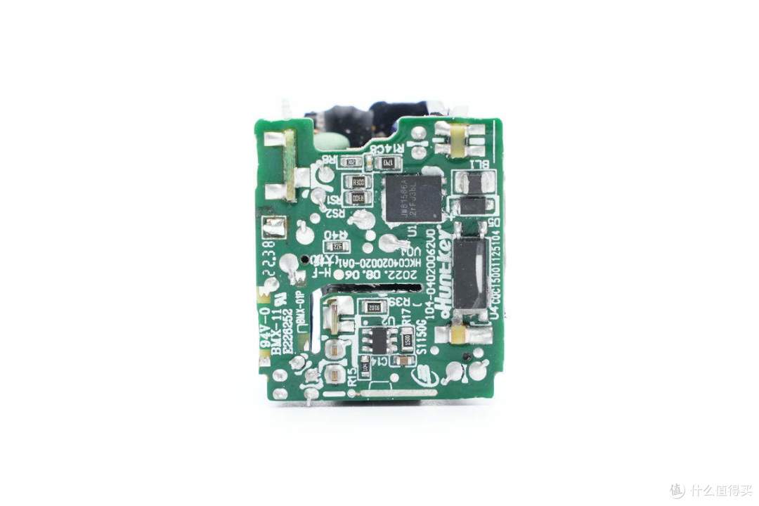 拆解报告：HUAWEI华为40W冰糖全能充电器P0013_充电器_什么值得买