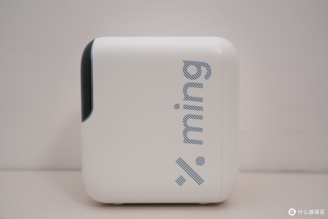 越级对比也很能打--小明Q2Pro挑战极米NEW Z6X_投影仪_什么值得买