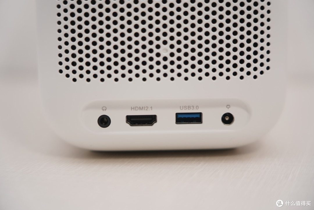 越级对比也很能打--小明Q2Pro挑战极米NEW Z6X_投影仪_什么值得买