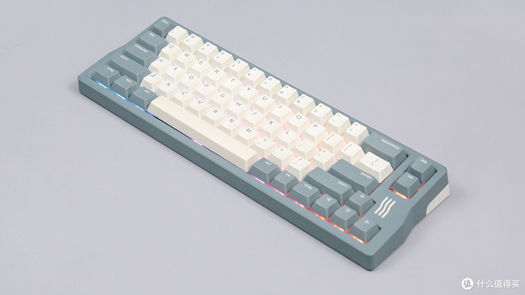 IQUNIX Q66三模热插拔机械键盘评测：小身材，大味道_无线键盘_什么值得买