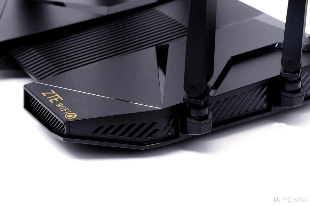 大平户型家用路由怎么选？中兴AX5400Pro+ 12核自研芯，性能强悍！_路由器_什么值得买