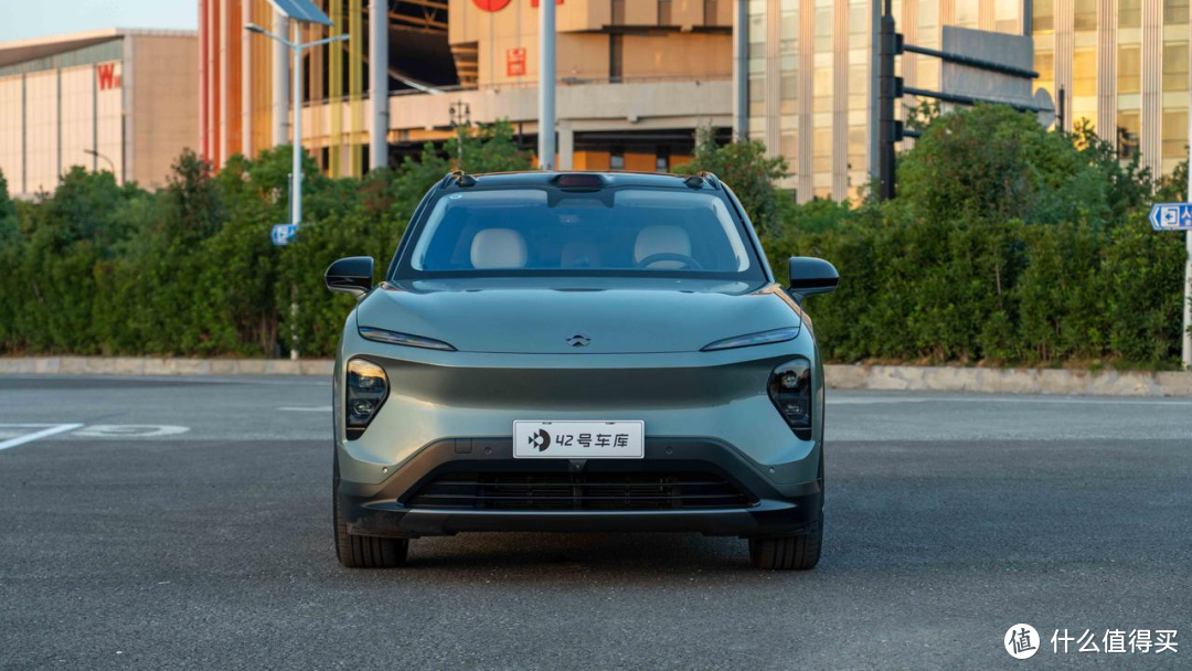 蔚来最均衡的产品？全面解读 ES7 ｜ 42Test_新能源车_什么值得买