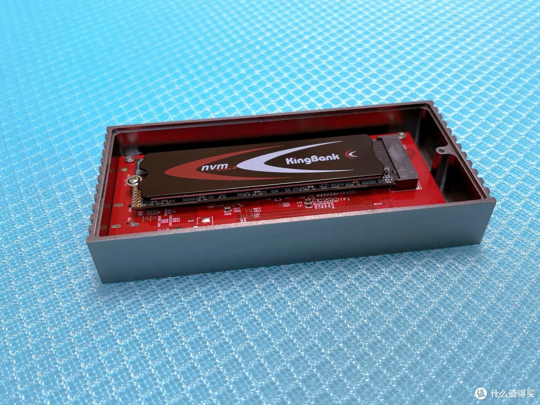 KINGBANK KP260 1TB PCIe 4.0怎么样？拿B660主板和USB4.0硬盘盒进行测速体验分享_固态硬盘_什么值得买
