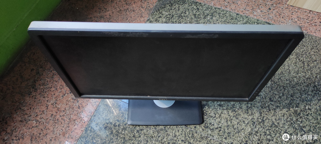 二手一百二十购入戴尔显示器U2312HMT看世界杯又多一个私人空间_显示器_什么值得买