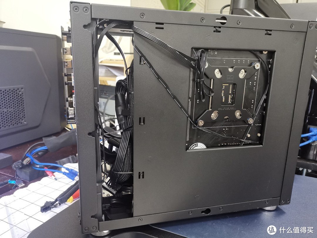 拒绝小闷罐，Matx机箱选择记——风冷快乐盒XL3_机箱_什么值得买