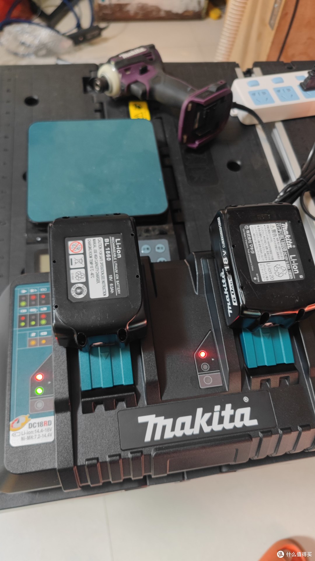 牧田DC18RD双9A快充18V充电器开箱_充电器_什么值得买