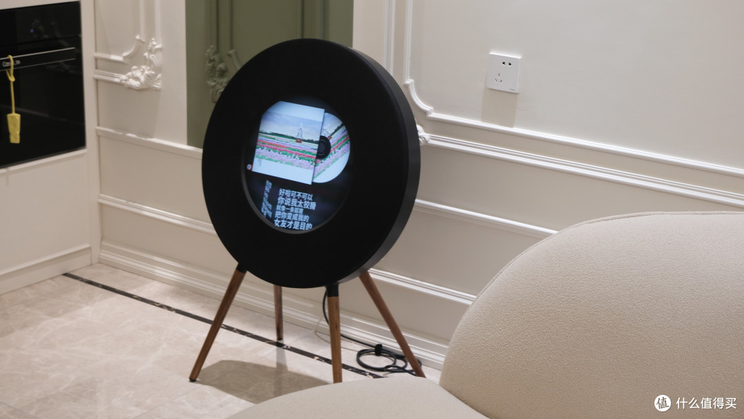 以黑胶致敬经典，让数字音乐释放新能量：MORRORART R1 唱片歌词音箱 体验_音箱_什么值得买