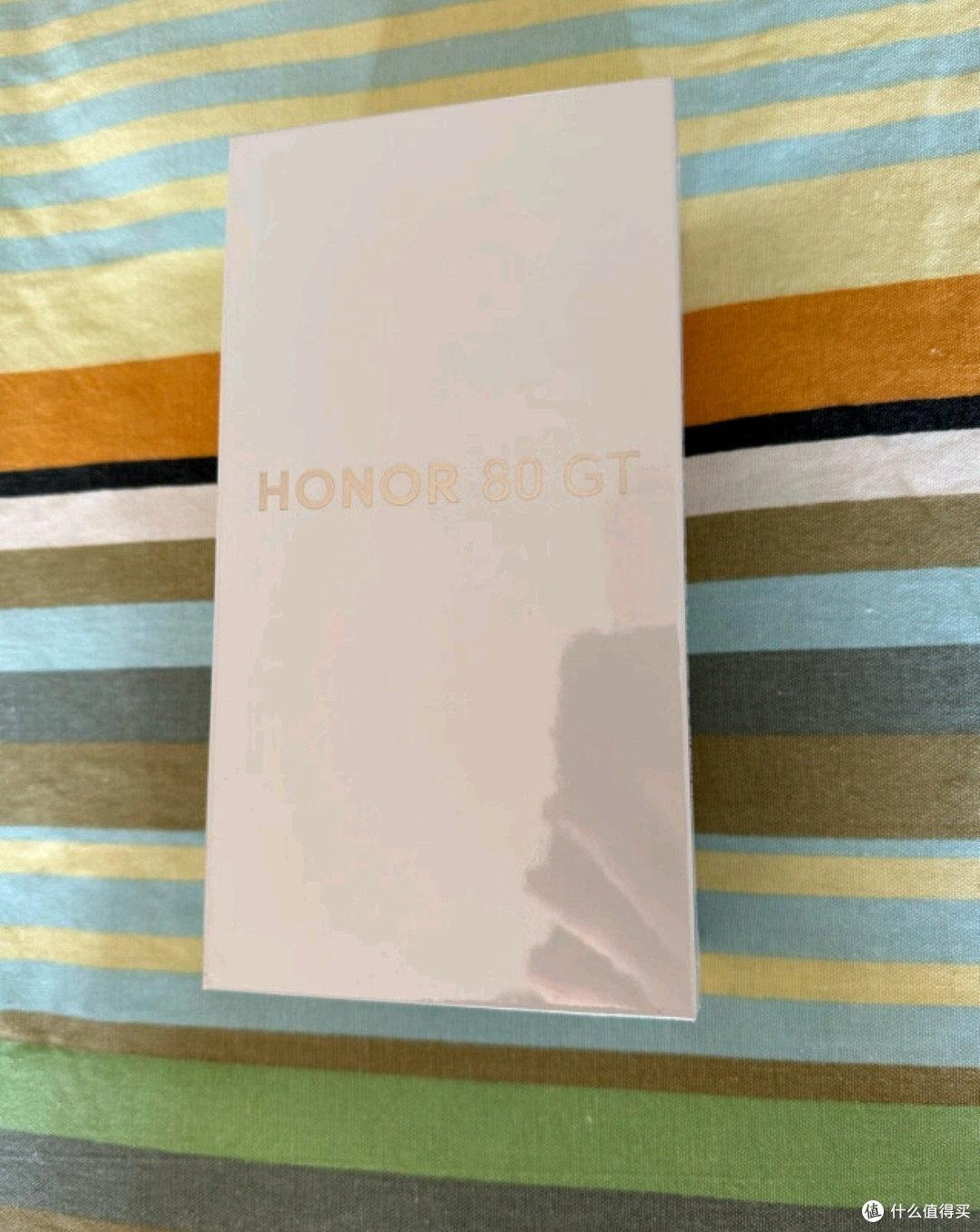 来看看脱离了华为之后的荣耀80GT手机_安卓手机_什么值得买