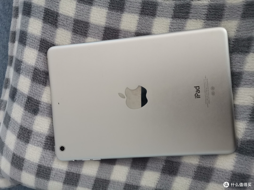 现在还有人用ipadmini2吗？我的mini2还能再战七年！_iPad_什么值得买