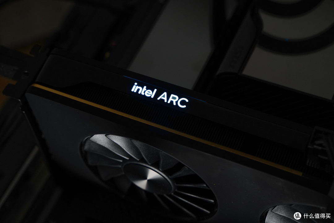 最高性能提升44%！Intel ARC A750新版鸡血驱动我先装为敬！_显卡_什么值得买