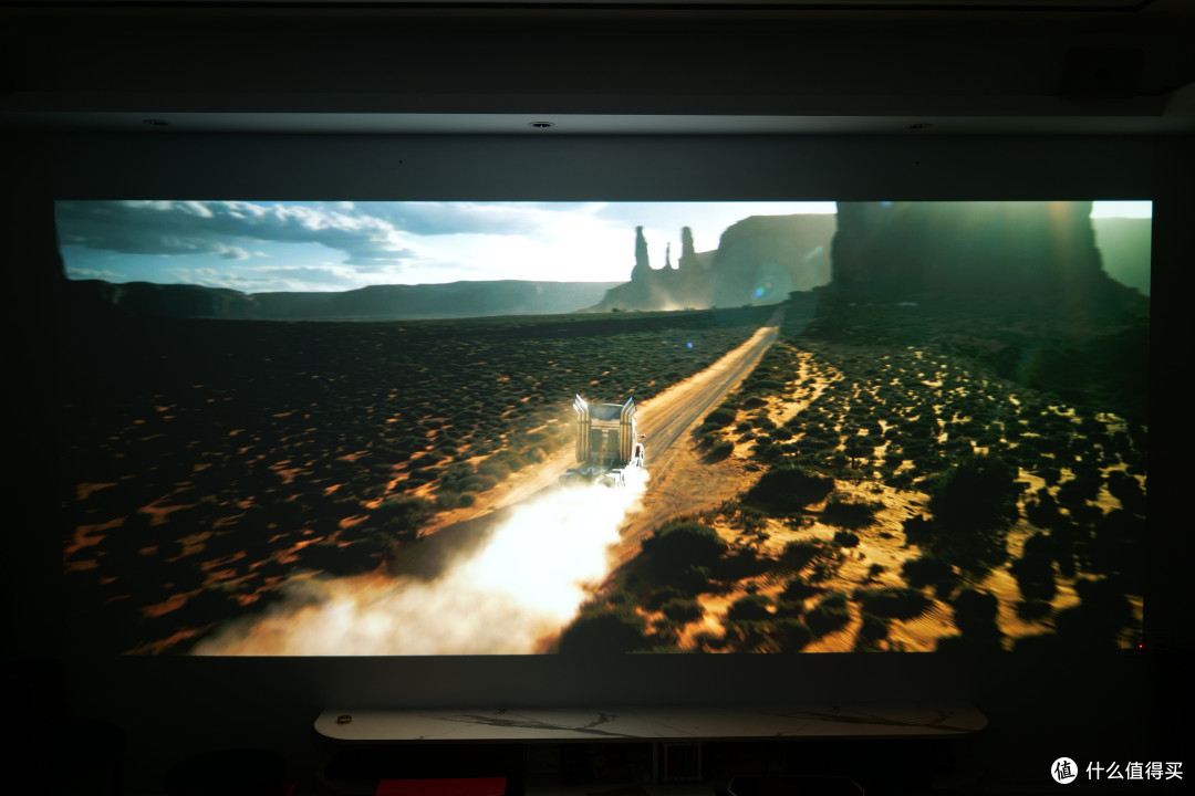 小客厅的180寸投影梦—Navitar SSW06 投影仪 ScreenStar 广角放大镜头,0.65X 测试使用经验分享_超短焦投影机_什么值得买