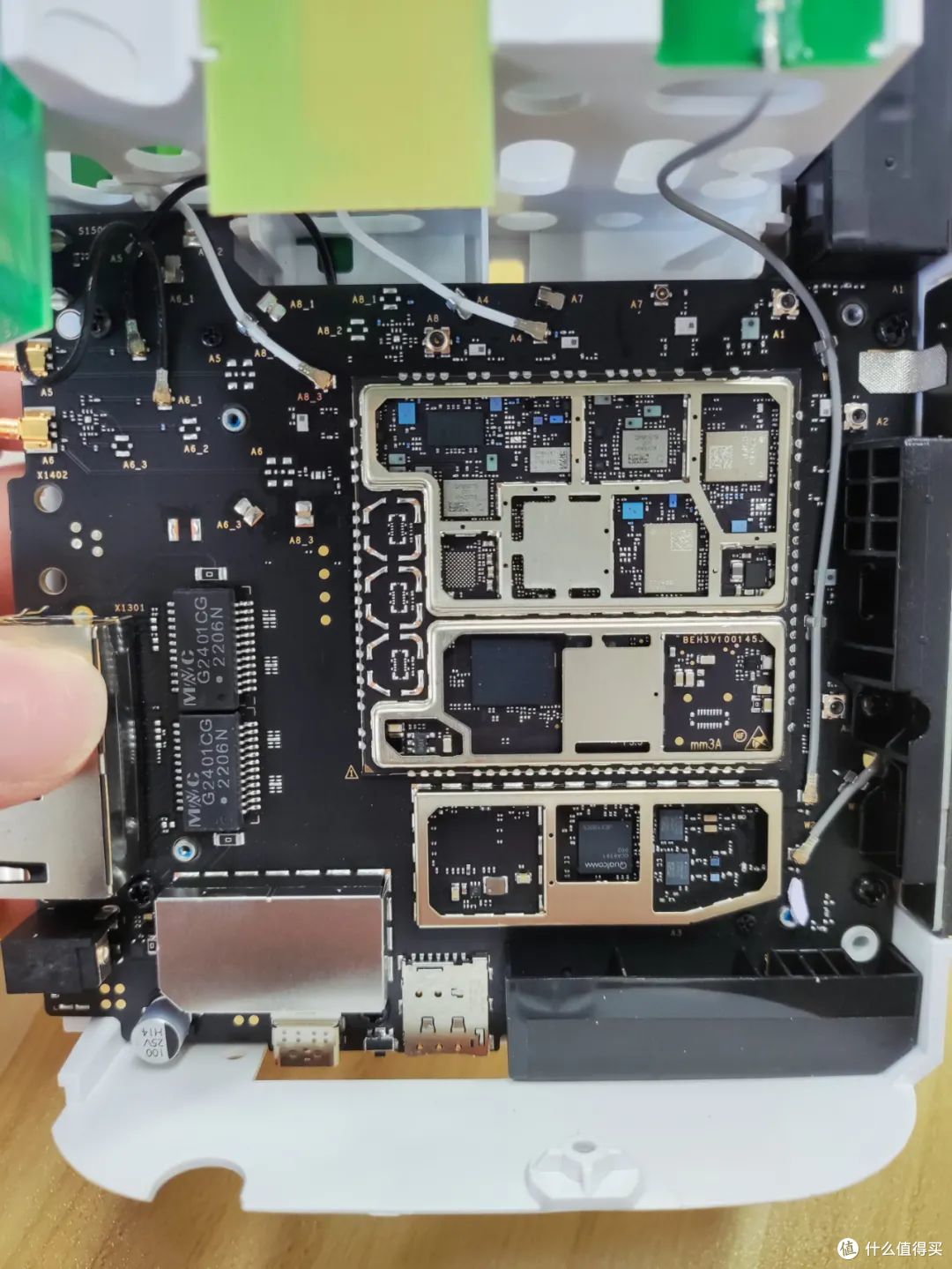 全网首发：某大厂5G CPE的拆解评测！_路由器_什么值得买