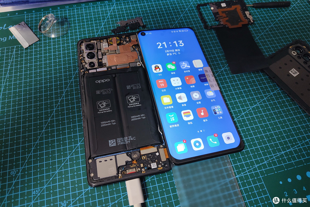 给OLED手机换上LCD屏幕是什么体验？我的OPPO Reno4 Pro换屏教程分享_安卓手机_什么值得买