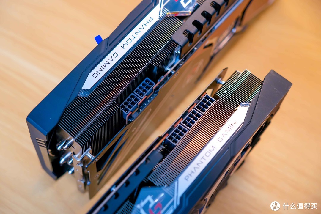 顶级显卡、效能出色丨华擎“幻影电竞” 系列RX 7900XTX&RX 7900XT显卡对比测评_显卡_什么值得买