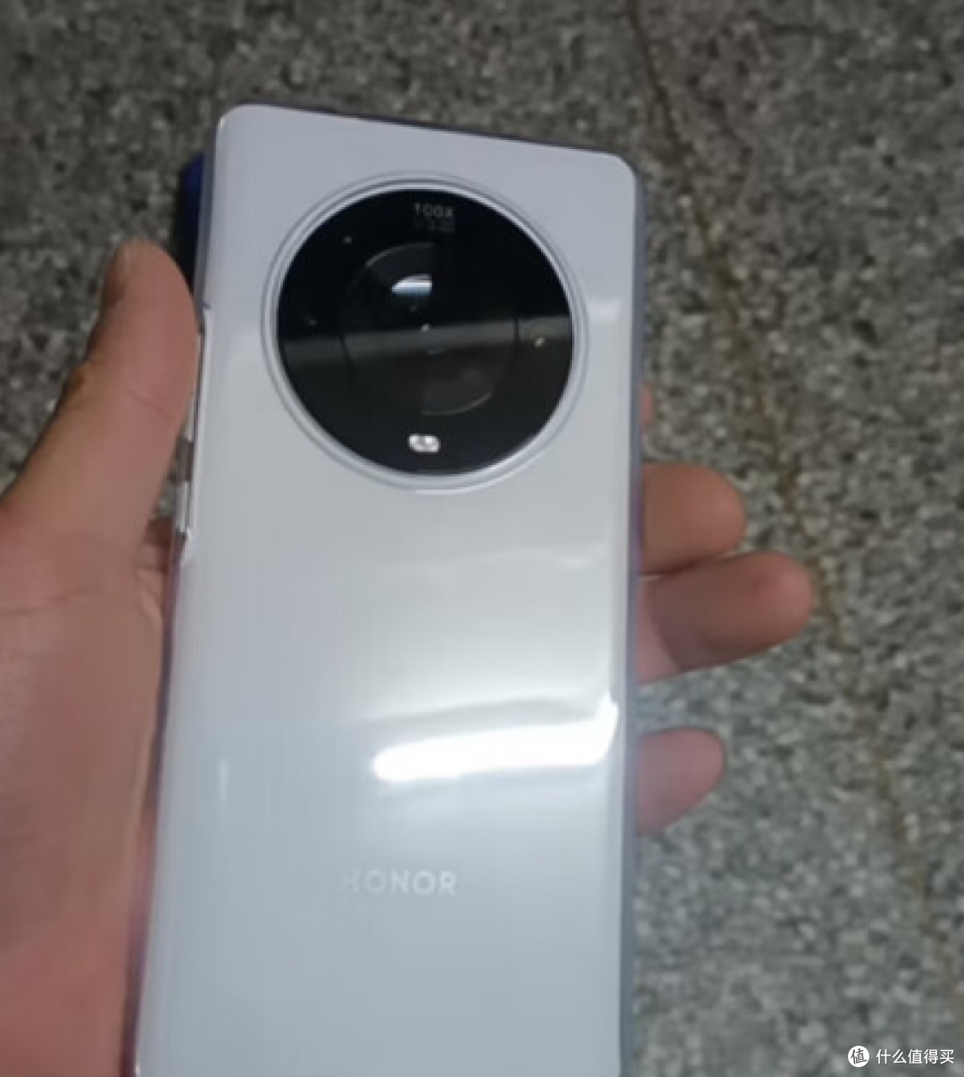 大振幅双扬声器，X Ultra音效加持，荣耀Magic3Pro_手机_什么值得买