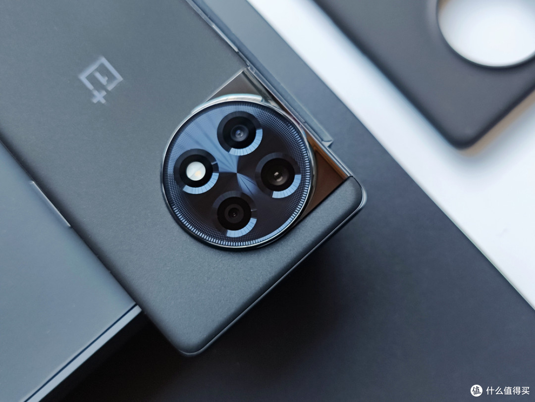 索尼IMX890拍照效果怎么样？一加Ace 2拍照实测_手机_什么值得买