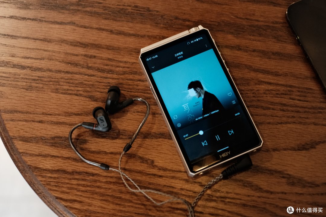 小邱尝新 篇三十三：简评蓝晶石般的森海塞尔IE200_音频播放器_什么值得买