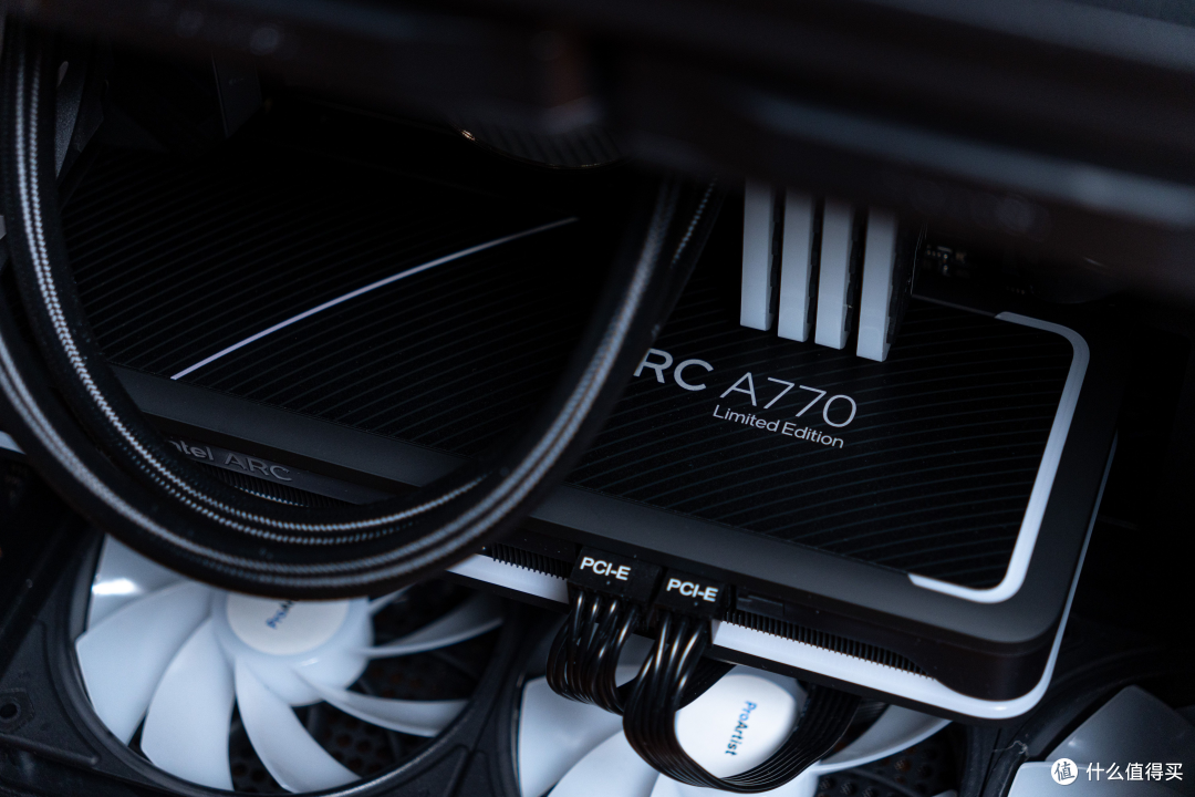 Arc A770到手评测：XeSS表现惊艳，未来可期！_显卡_什么值得买