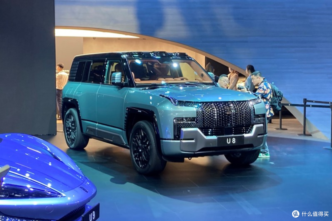比亚迪仰望U8、U9亮相上海车展，多项自研技术成就汽车行业天花板_汽车整车_什么值得买